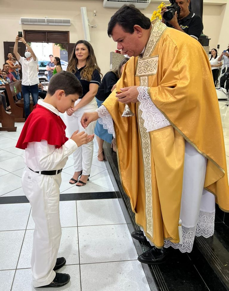 IDe+ - Quando chega a hora da Primeira Comunhão: preparação e conexão ...